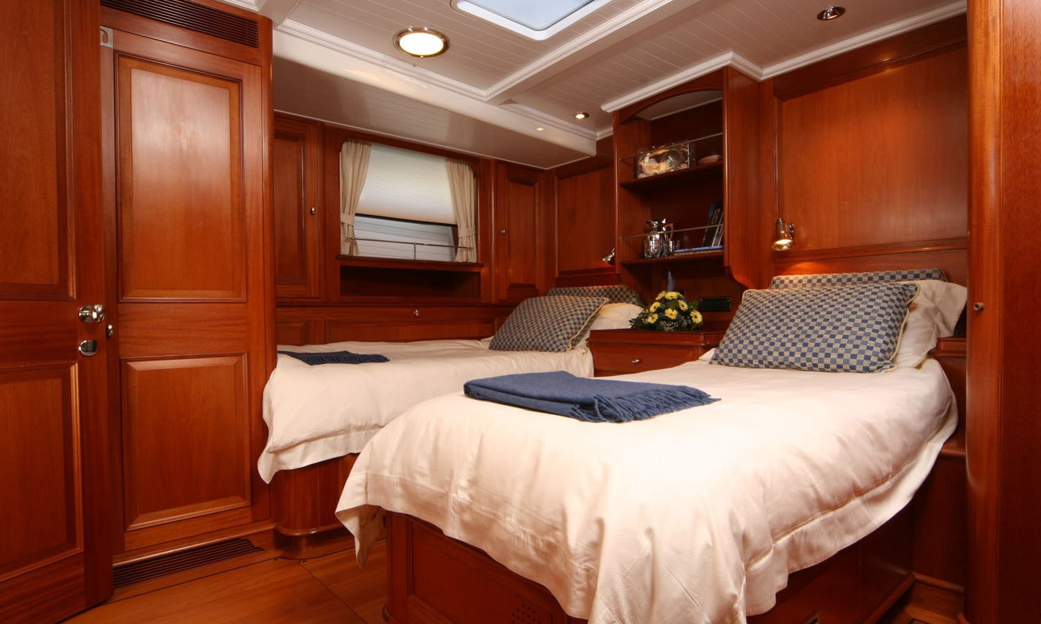 Yacht CAVALLO, Baltic Yachts | CHARTERWORLD Luxury Superyacht Charters